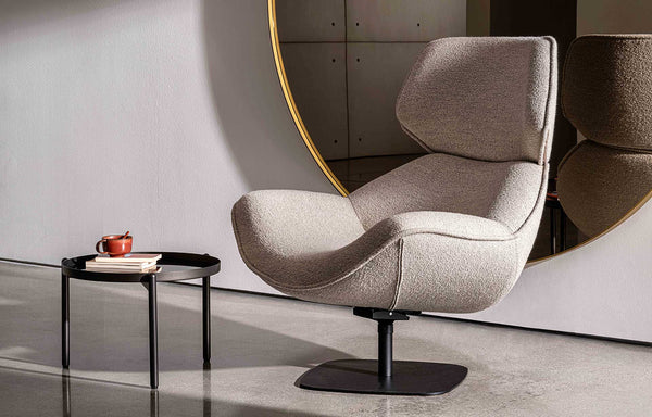 Alisia armchair with headrest & Classic Design Italia